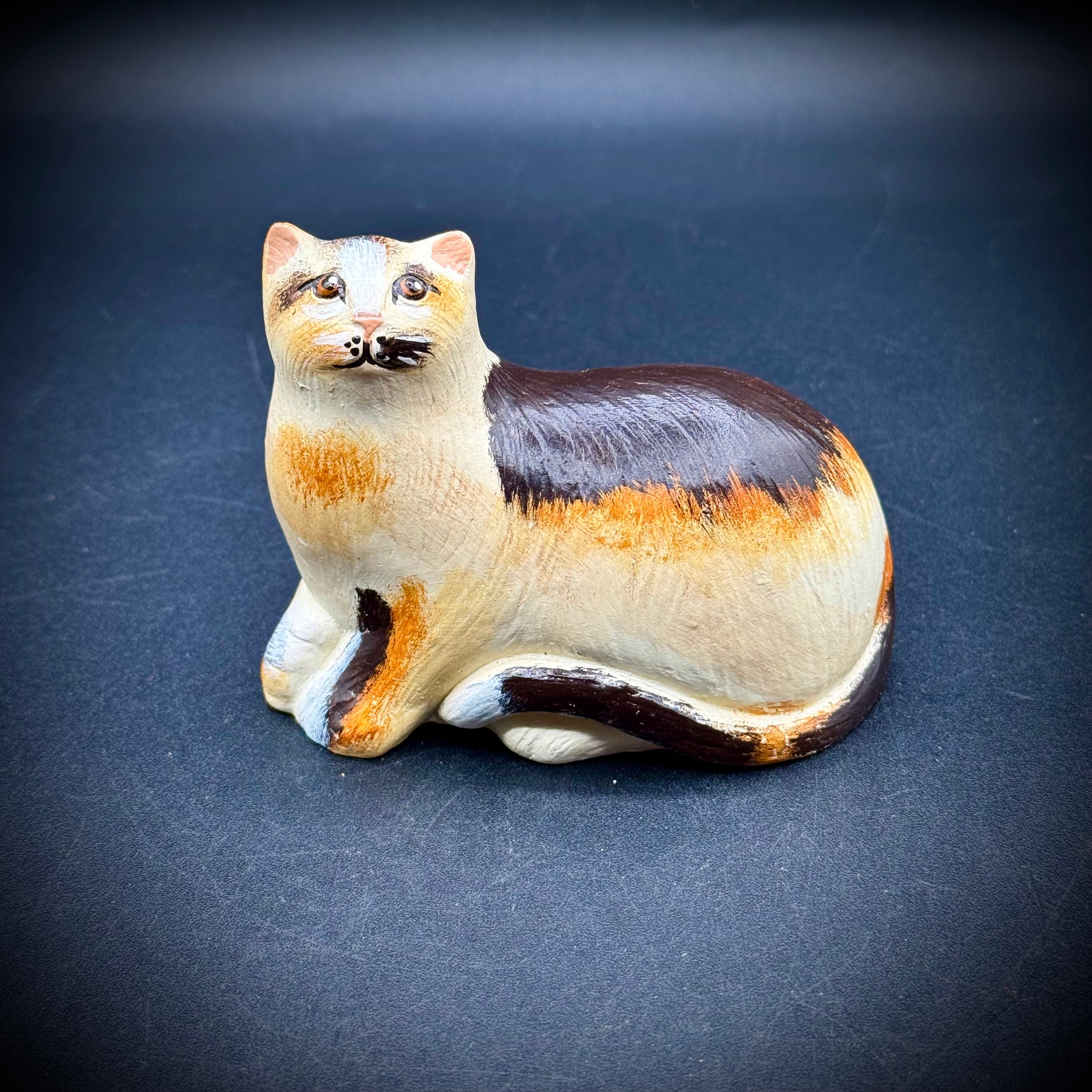 Adorable 1990 Artisan Calico Cat Figurine – Picker Road Boutique