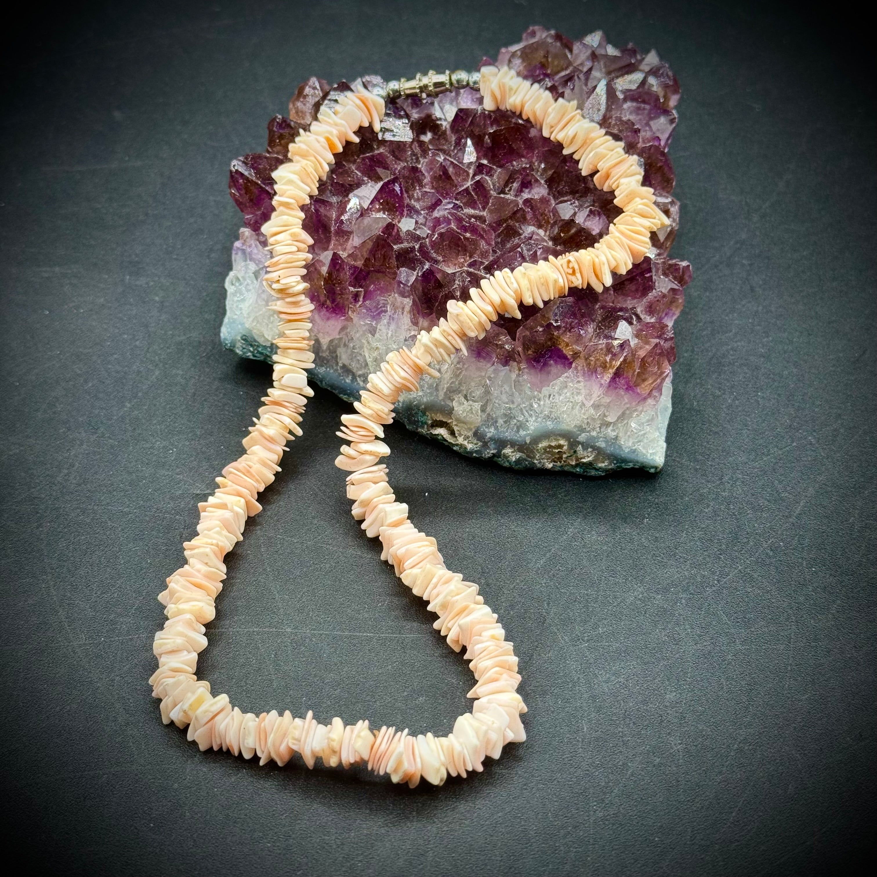 Pink Shell Necklace with Barrel Clasp – Picker Road Boutique