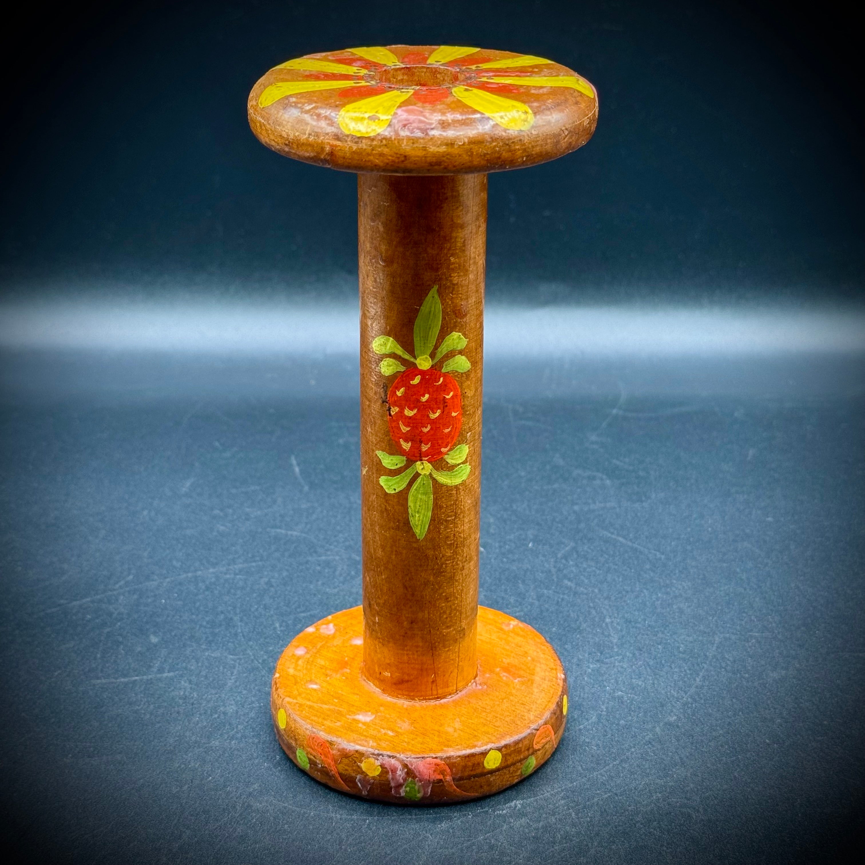 Vintage Painted Flower Industrial Wood Spool – Picker Road Boutique